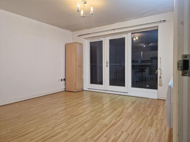 flat at King George Crescent, London