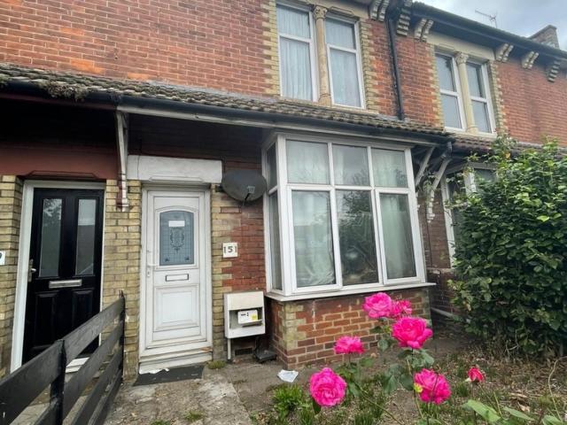 flat at Parham Road, Canterbury