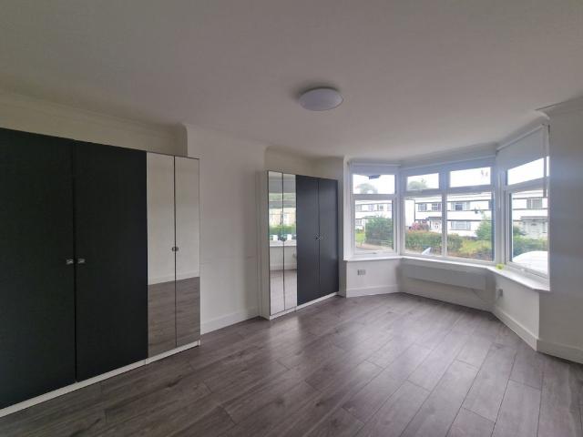 flat at Priory Close, London