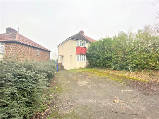 flat at Rutland Avenue, High Wycombe