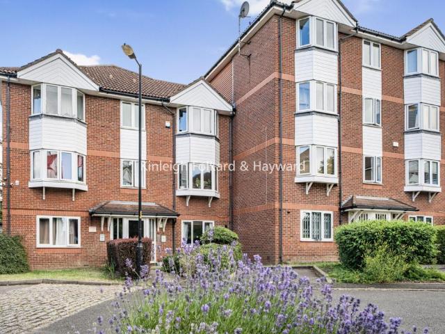 flat at Rossetti Road, London