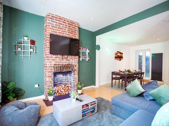 flat at Round Hill Crescent, Brighton
