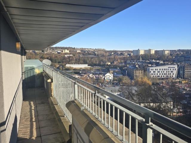flat at Stone Street, Bradford