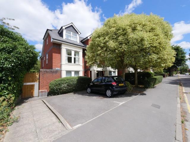 flat at School Lane, Borough of Runnymede