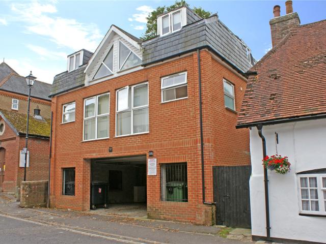 flat at Turk Street, East Hampshire