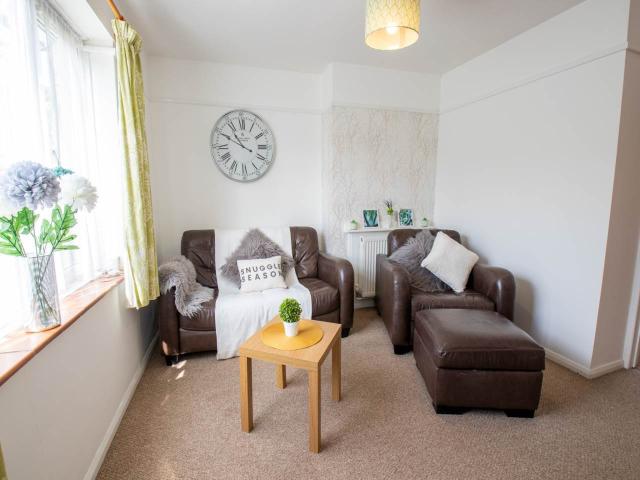 flat at Tenterden Drive, Canterbury