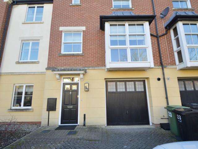 flat at Trafalgar Square, South Norfolk