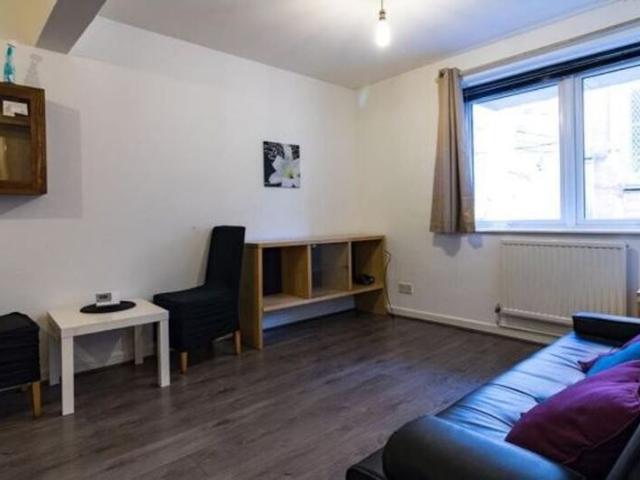 flat at Trinity Walk, Nuneaton