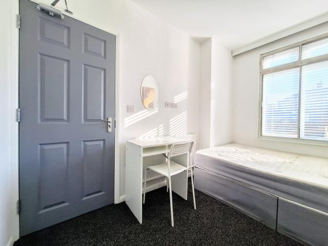 flat at Watling Street, Dartford