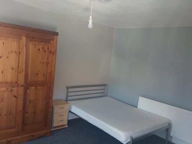 flat at Wellsway, Keynsham