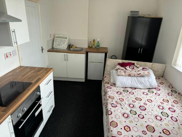 Wharf Street South, Leicester LE1, Studio to rent, £475 pcm | PrimeLocation