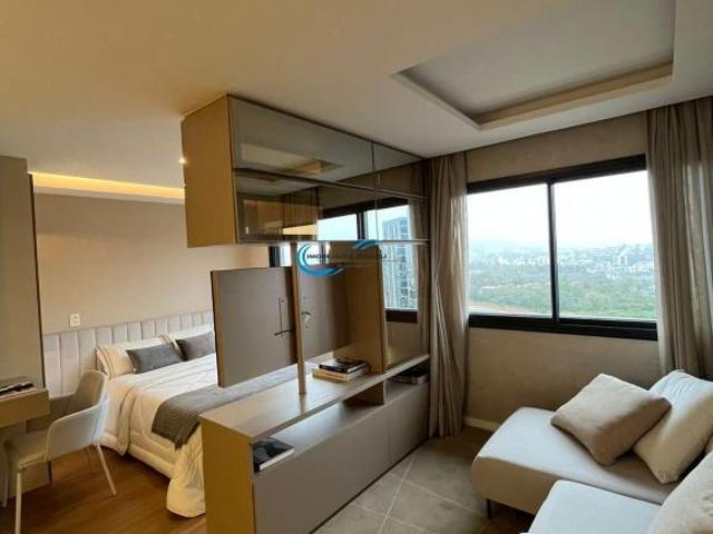 Flat à venda em Porto Alegre, Petrópolis, com 1 quarto, 43m²