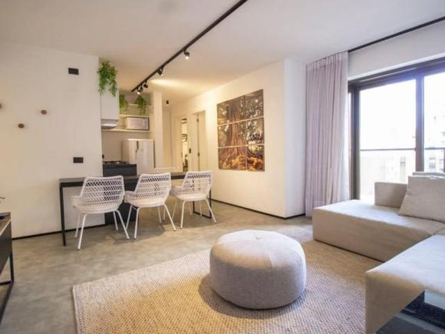 Flat a venda no Jardim Europa, São Paulo