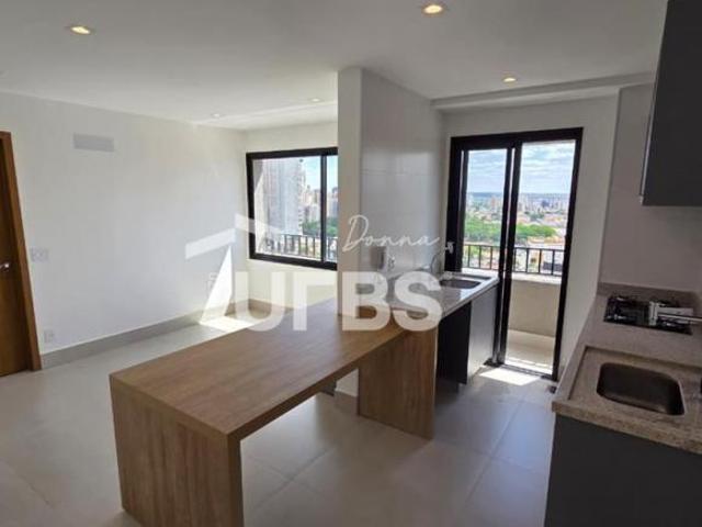 Flat à venda no Setor Bueno, 1 suíte, 1 vaga, localizado na T 37, próximo ao Parque Vaca Brava