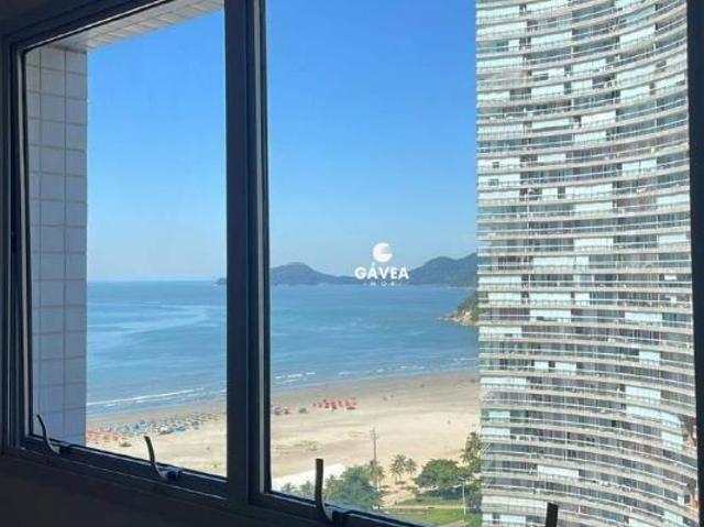 Flat à venda no Pompéia em Santos