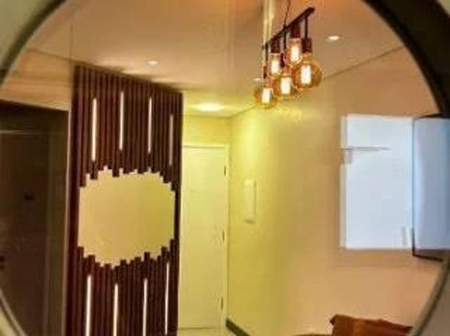 Flat À Venda no Paraíso: 2 Dormitórios, Suítes e Piscina R$ 1.272.000