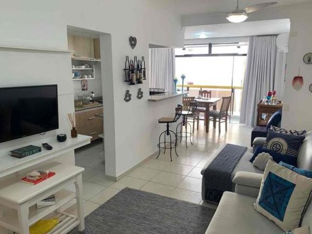 Flat à Venda na Pitangueiras no Guarujá | QVista Inteligência Imobiliária Gua.