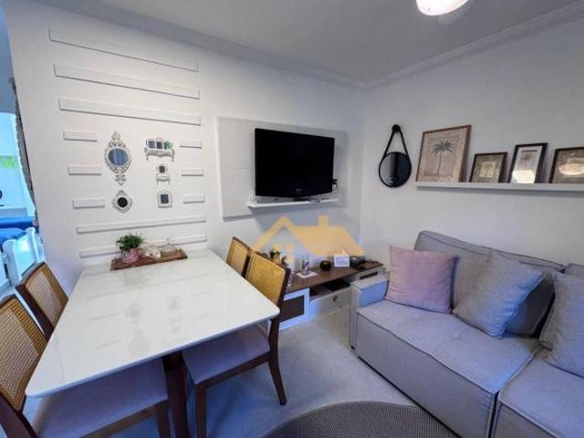 Flat à Venda na Praia da Baleia | Apenas 150 Metros do Mar | 2 Dormitórios | 1 Suíte | Condomínio co