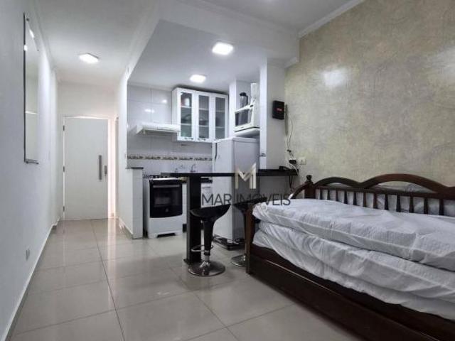 Flat à venda na praia das Pitangueiras em Guarujá Mar Imóveis