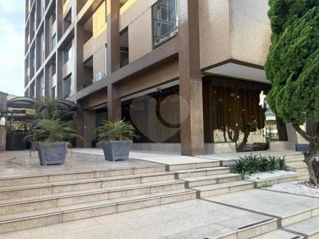Flat à venda na XV de Novembro mobiliado