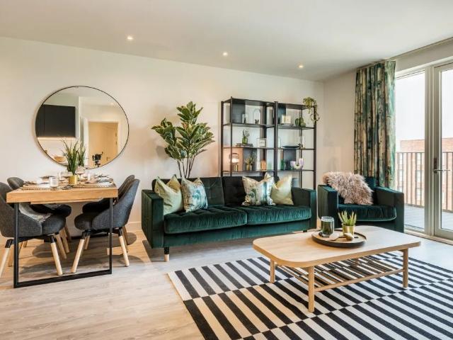 Flat, Appledore Court, Frederick Street, Hounslow TW3, 1 bed flat to rent, £1,850 pcm | PrimeLocation