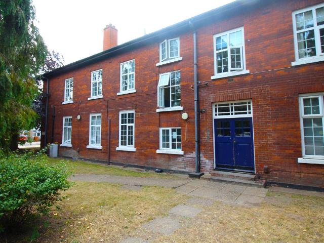 Flat, Astra Court East, Astra Close, Hornchurch RM12, 1 bed flat to rent, £1,300 pcm | PrimeLocation
