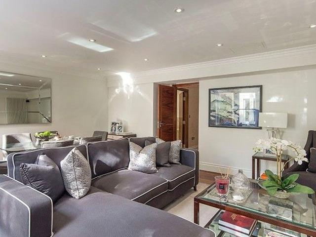 Flat B, Garden House, Kensington Gardens Square, London W2, 2 bed flat to rent, £5,850 pcm | PrimeLocation