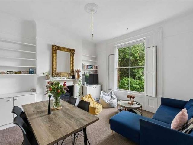 Flat B, Wallace Road, London, N1