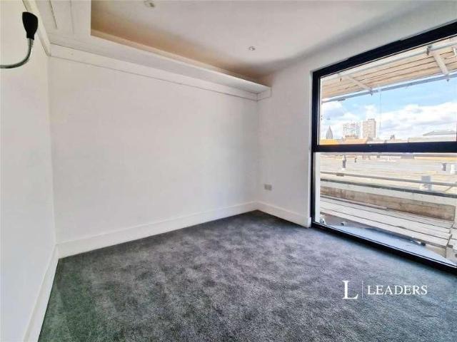 Flat, Brighton Square, Brighton, East Sussex, BN1