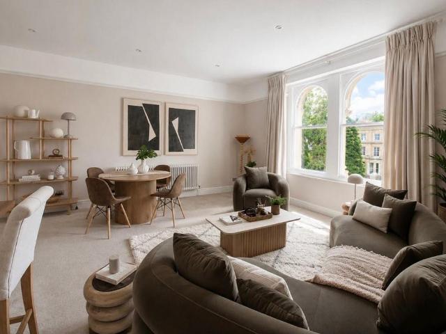 Flat, Canynge Road, BS8 2 bed flat to rent £1,895 pcm £437 pw
