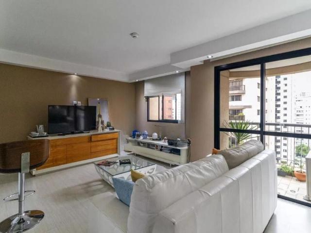 Flat Clarion Faria lima