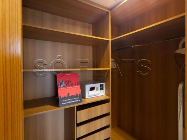 Flat Clarion Faria Lima disponível para venda com 57m², 01 dorm e 02 vagas de garagem