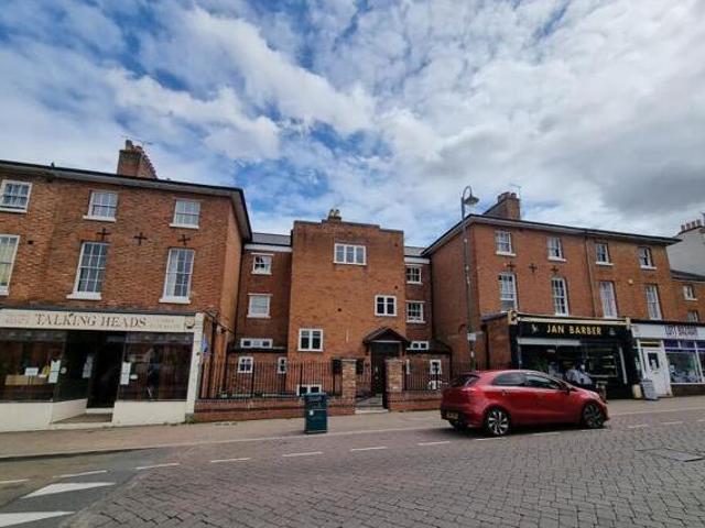 Flat, Clemens Street, 4 Bedroom Flat