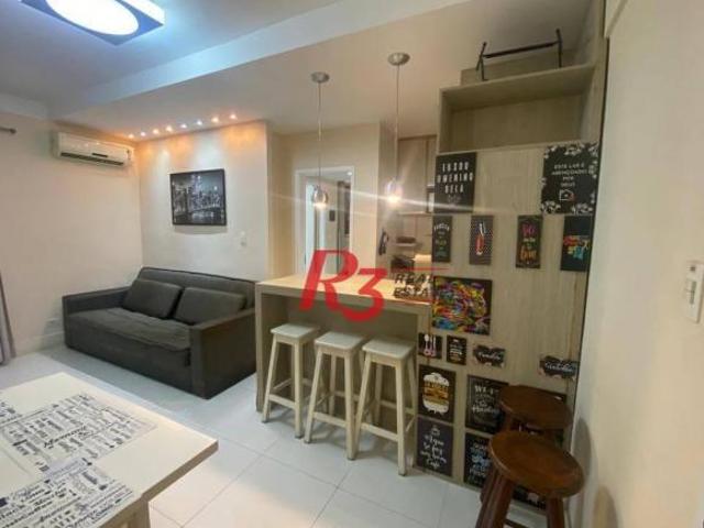 Flat à venda, 45 m² por R$ 390.000,00 Gonzaga Santos/SP