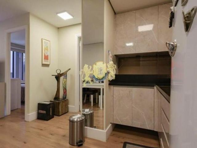 Flat com 1 dormitório à venda em Moema SP
