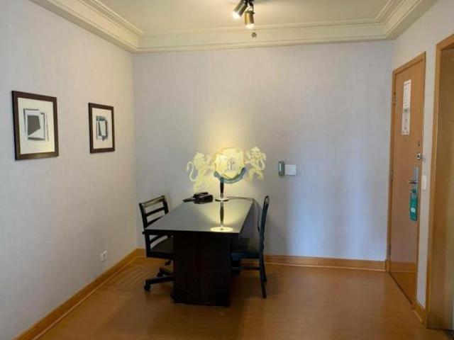 Flat com 1 dormitório à venda em Moema SP
