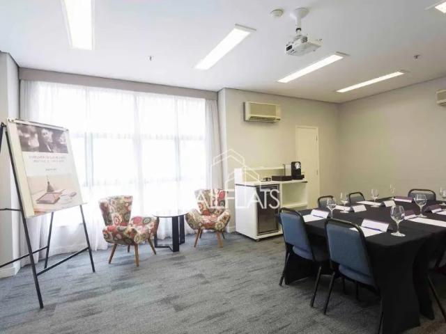 Flat com 1 dormitório para alugar, 35 m² por R$ 6.500,00/mês Moema São Paulo/SP