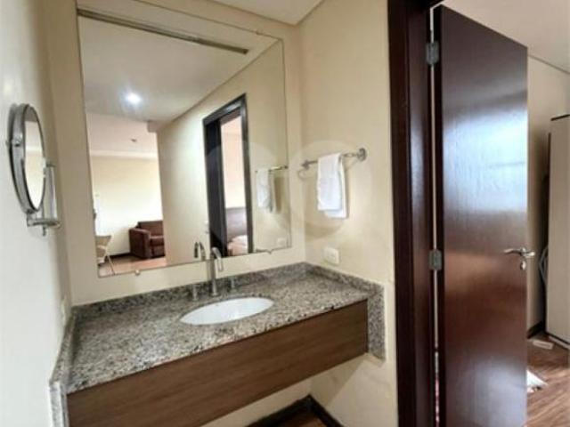 Flat com 1 quarto à venda em Centro São José dos Pinhais PR