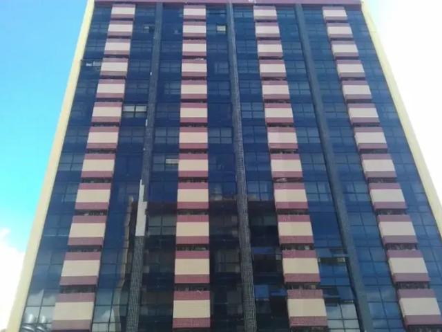 Flat com 1 Quarto e 1 banheiro à Venda, 28 m² por R$ 180.000