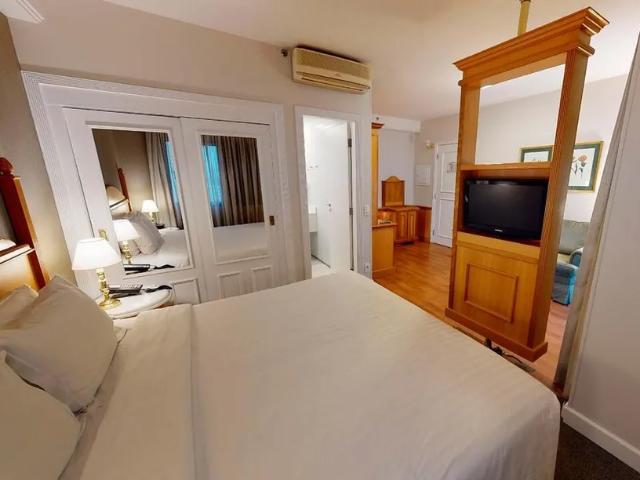 Flat com 1 Quarto e 1 banheiro à Venda, 28 m² por R$ 345.000