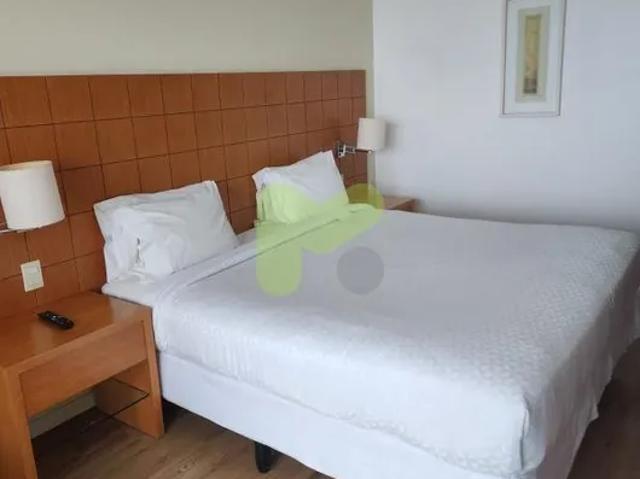 Flat com 1 Quarto e 1 banheiro à Venda, 29 m² por R$ 150.000