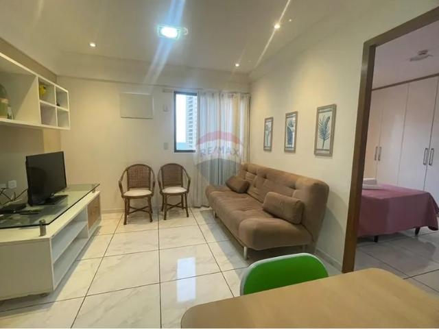 Flat com 1 Quarto e 1 banheiro à Venda, 32 m² por R$ 290.000