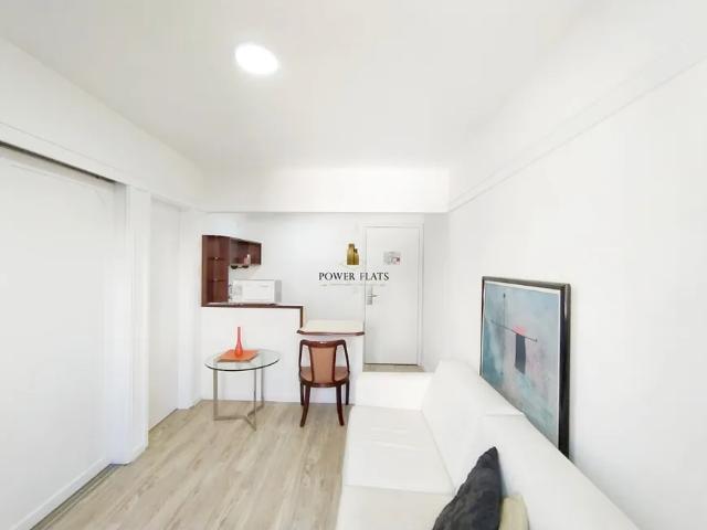 Flat com 1 Quarto e 1 banheiro para Alugar, 30 m² por R$ 2.600/Mês