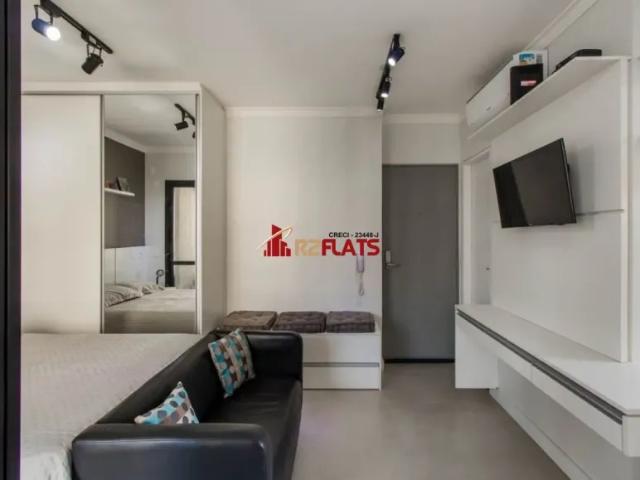 Flat com 1 Quarto e 1 banheiro para Alugar, 30 m² por R$ 3.660/Mês