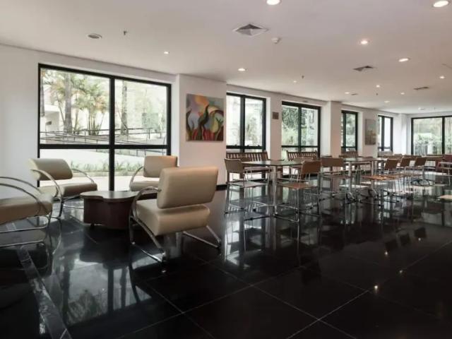 Flat com 1 Quarto e 70m² para alugar em Moema SP