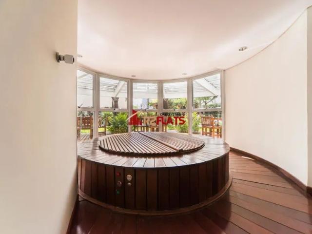 Flat com 1 Quarto para alugar, 50m² Moema