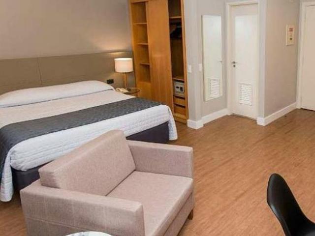 Flat com 26m² mobiliado à venda na Consolação