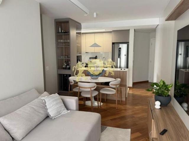 Flat com 2 dormitórios à venda no Brooklin SP
