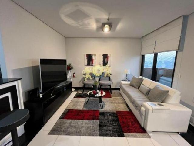 Flat com 2 dormitórios e 2 vagas à venda no Itaim Bibi SP