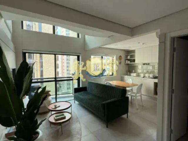 Flat com 2 quartos e 70m² para alugar em Moema/SP